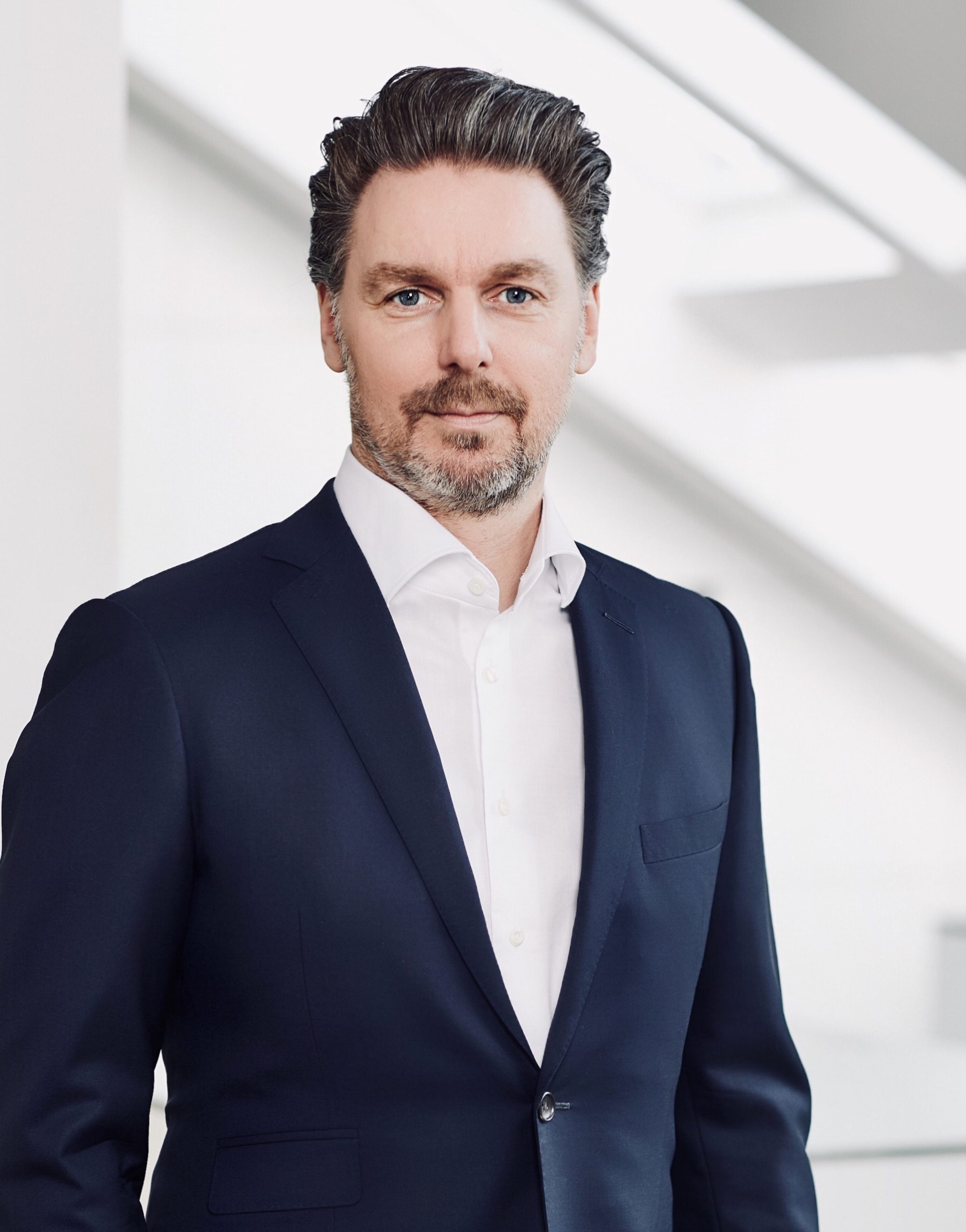 Leadership change at KRAHN Chemie: Martin John takes over as CEO - Lube ...